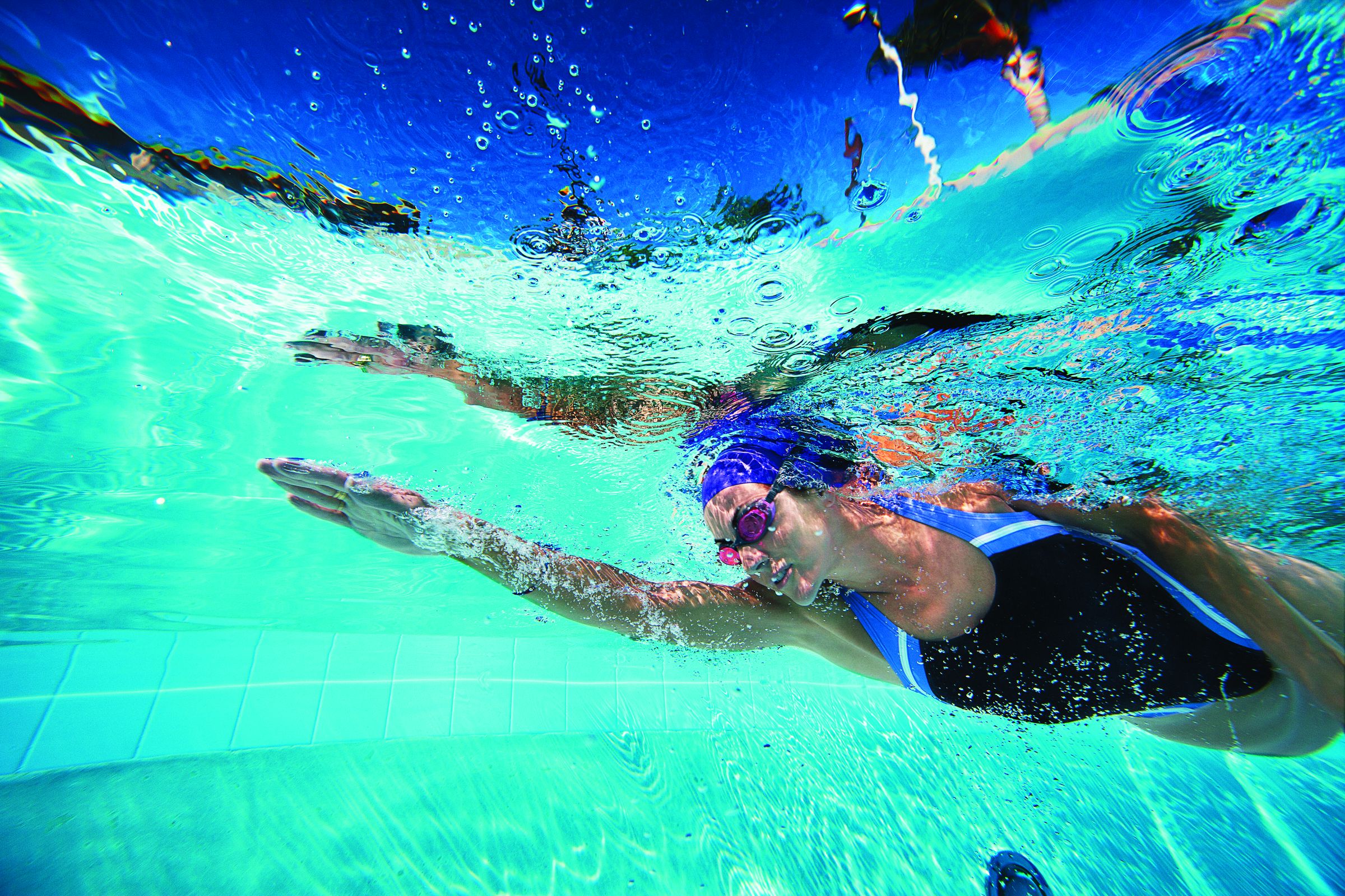 Super Swim Mom Summer Sanders Sparkles in Speedo Photo Gallery ...