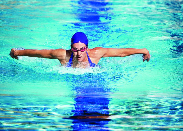 Super Swim Mom Summer Sanders Sparkles in Speedo Photo Gallery ...