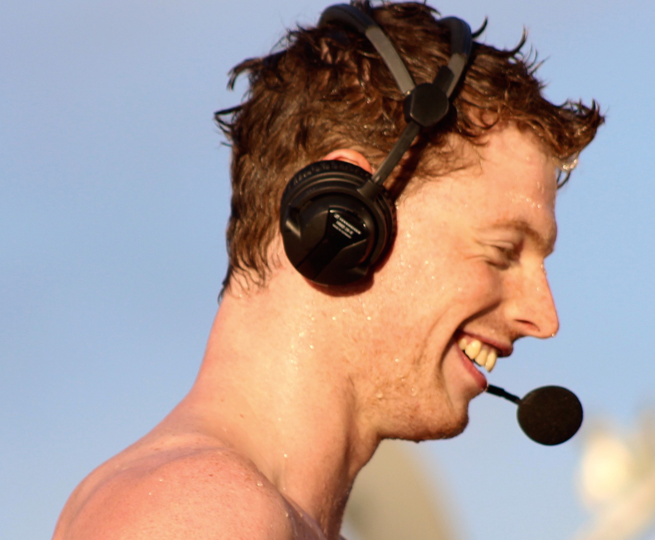 Louis Croenen Wins 200 Fly in First Trip to States (Video)