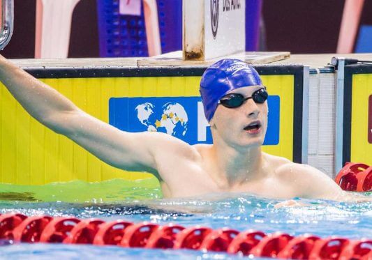 Luke Greenbank Leads 200 Back Prelims at 2015 FINA World Jrs