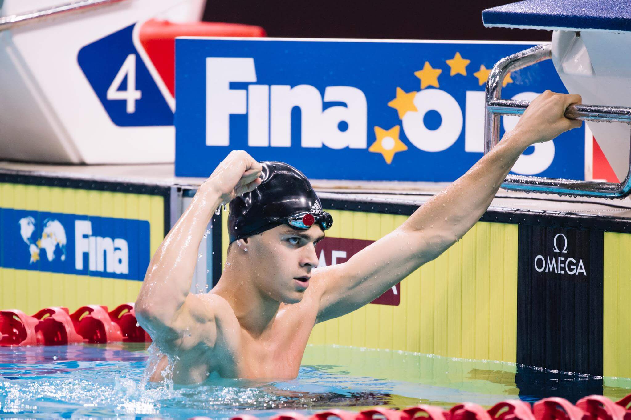 RACE VIDEO: Michael Andrew Breaks 1:44 For 15-16 200 IM NAG