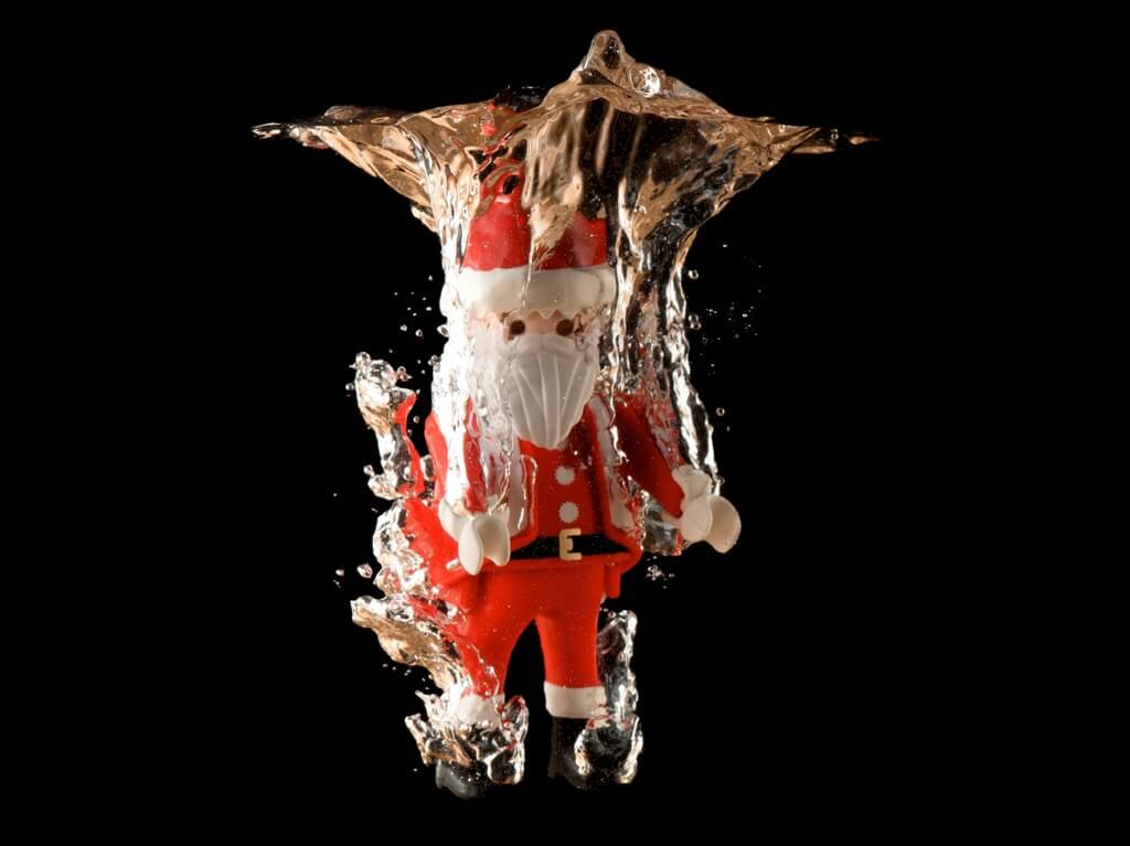 6 Totally Original, Holiday-Themed Swim Sets