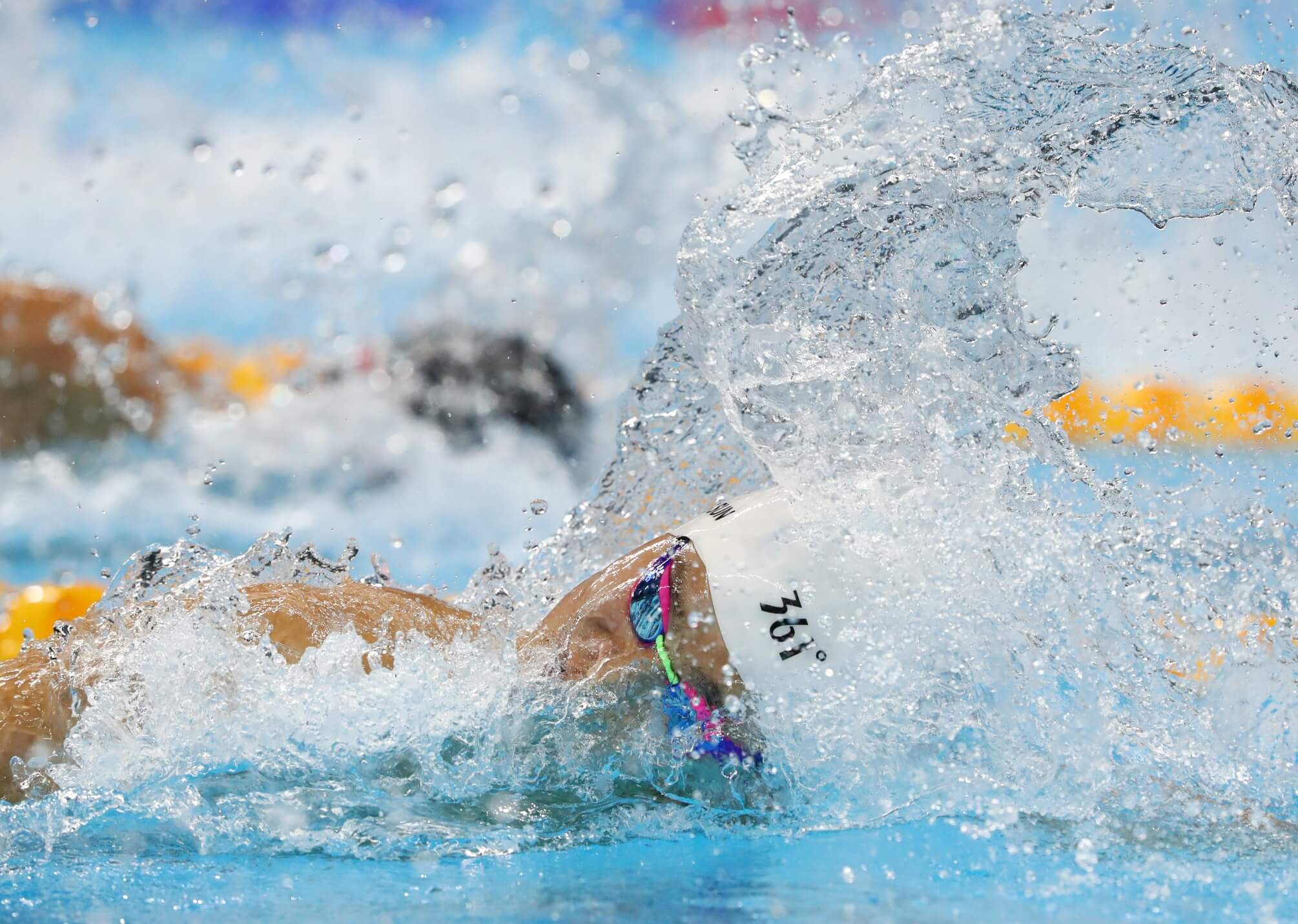 Sun Yang Charges To Gold In 200 Free Final; le Clos Takes Home Silver ...