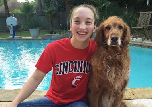 Texas 6A State Champ Victoria Hunt Selects Cincinnati