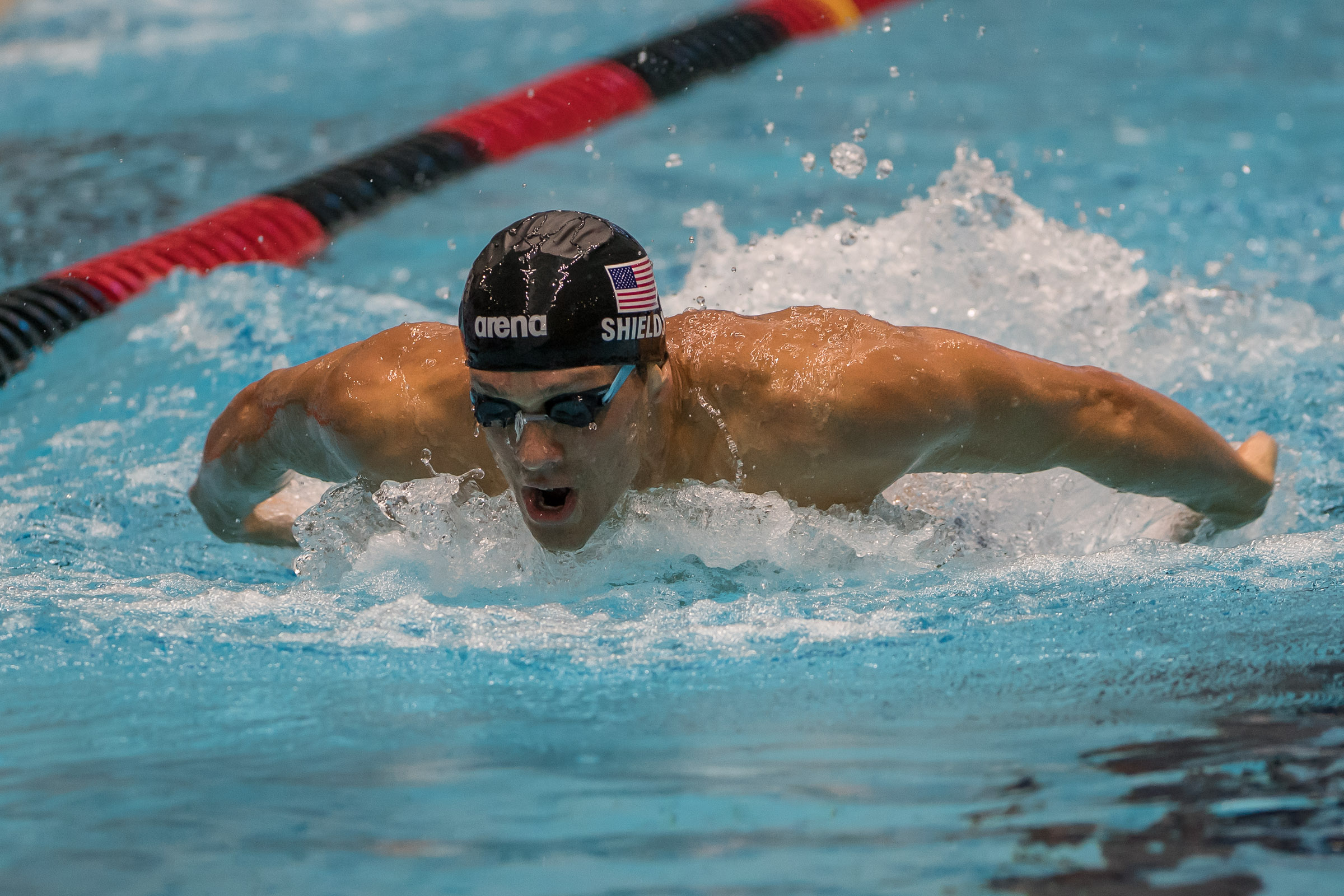 [RACE VIDEO] Tom Shields Becomes First Man To Break 44 Seconds In 100 ...