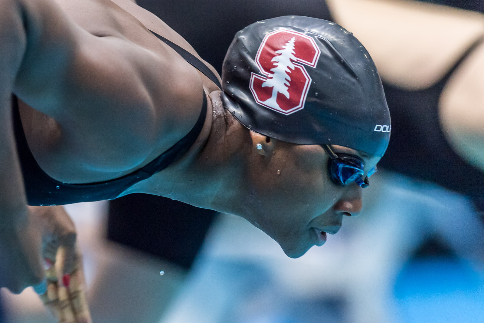 Simone Manuel Clocks 24.70 to Best Field in 50 Free at TYR Pro Series