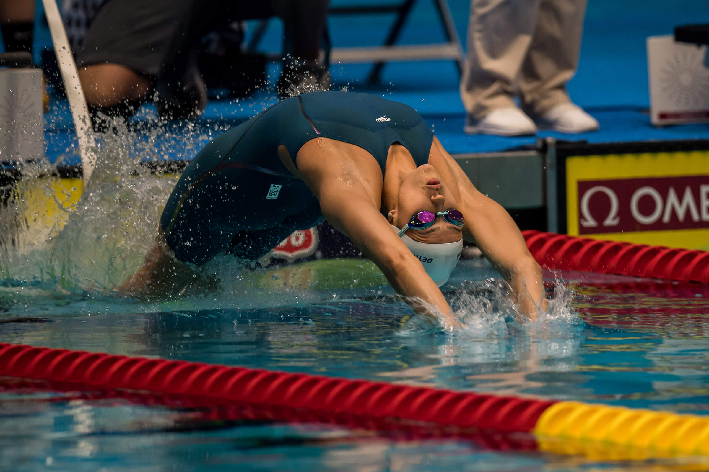 Ali DeLoof Just Misses Meet Record in 50 Back Prelims - Swimming World