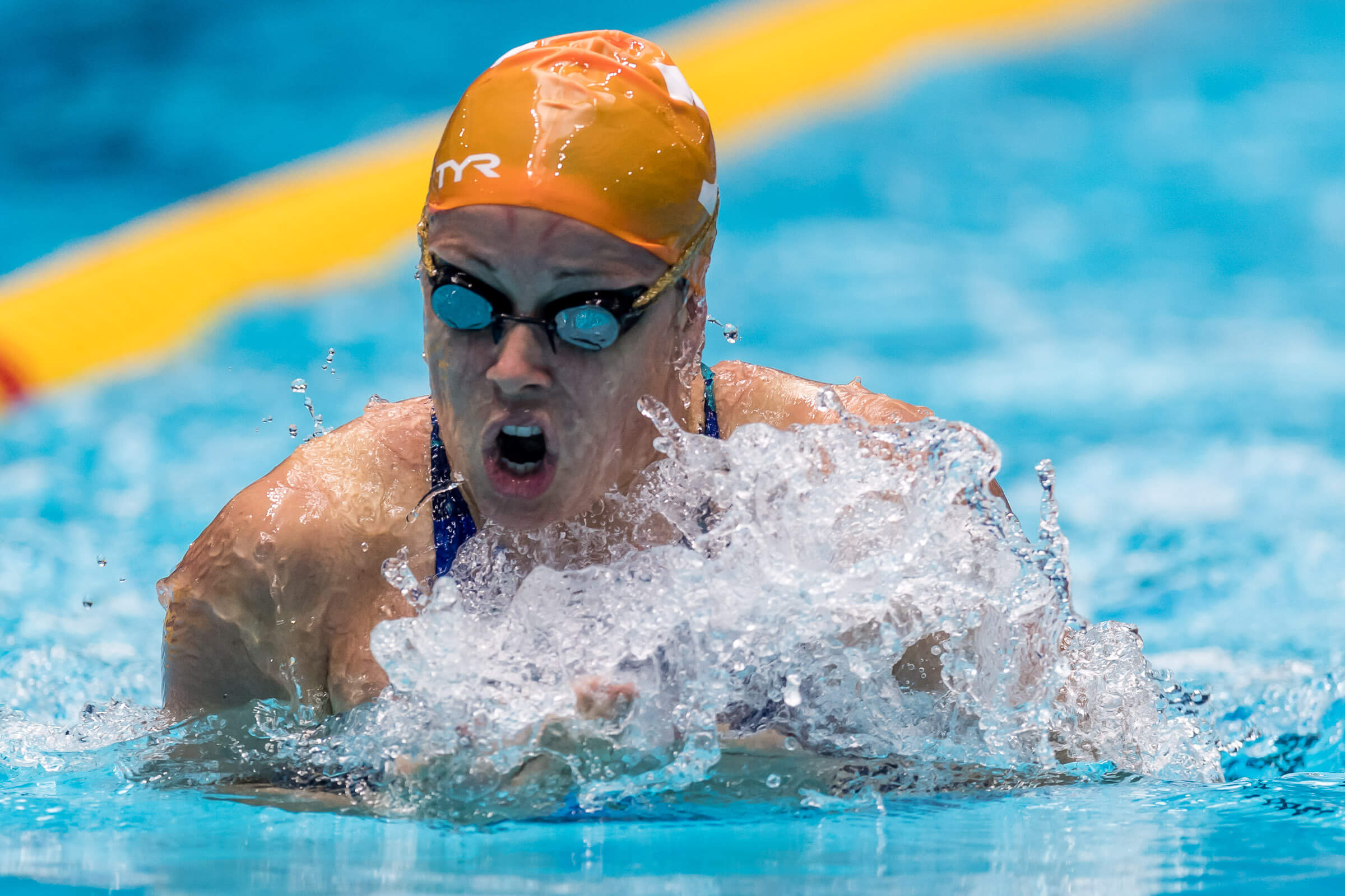 Molly Hannis Drops a 1:06 100 Breast in Mesa - Swimming World