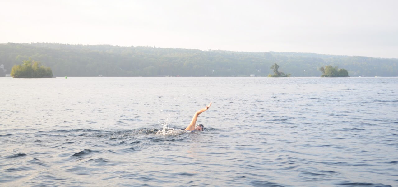New Zealander Charlotte Brynn Completes 25 Mile Swim From Quebec to ...