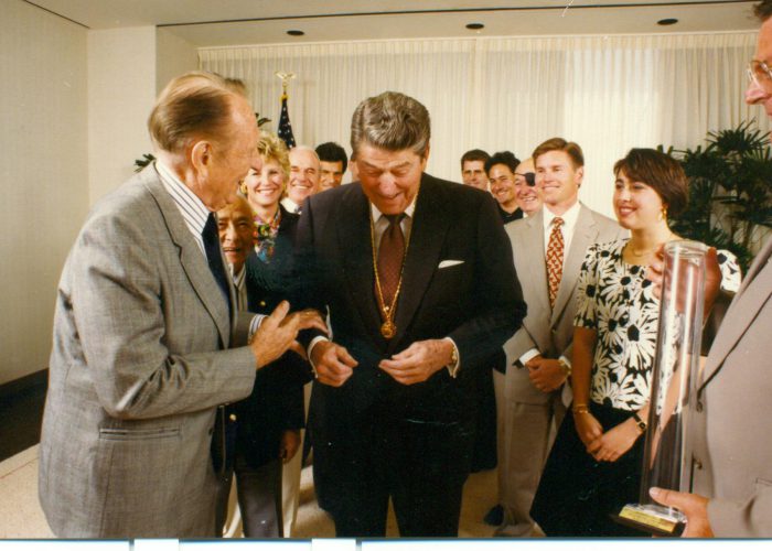 Become A Member Of The International Swimming Hall of Fame - Swimming World