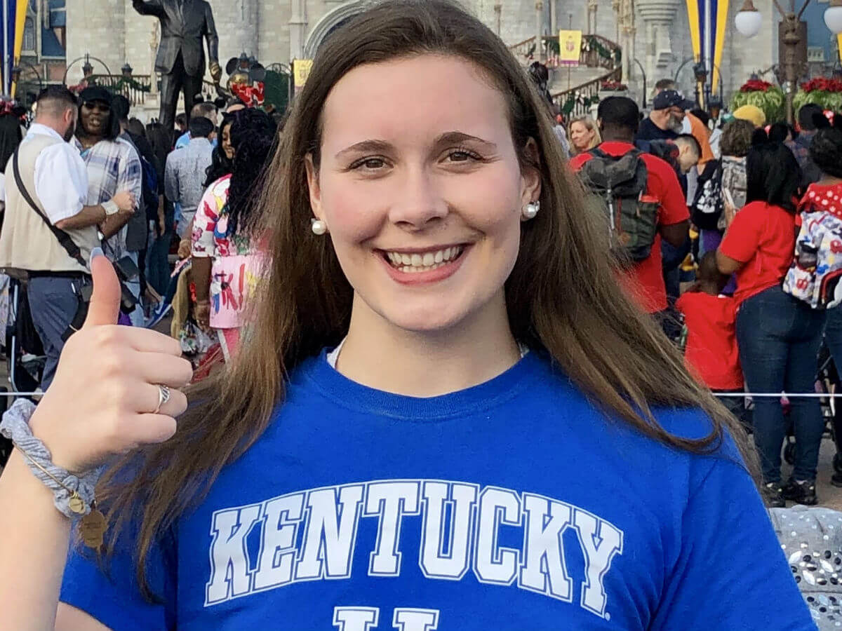 Distance Freestyler Kaylee Williams of Club Wolverine Pledges 2020 ...