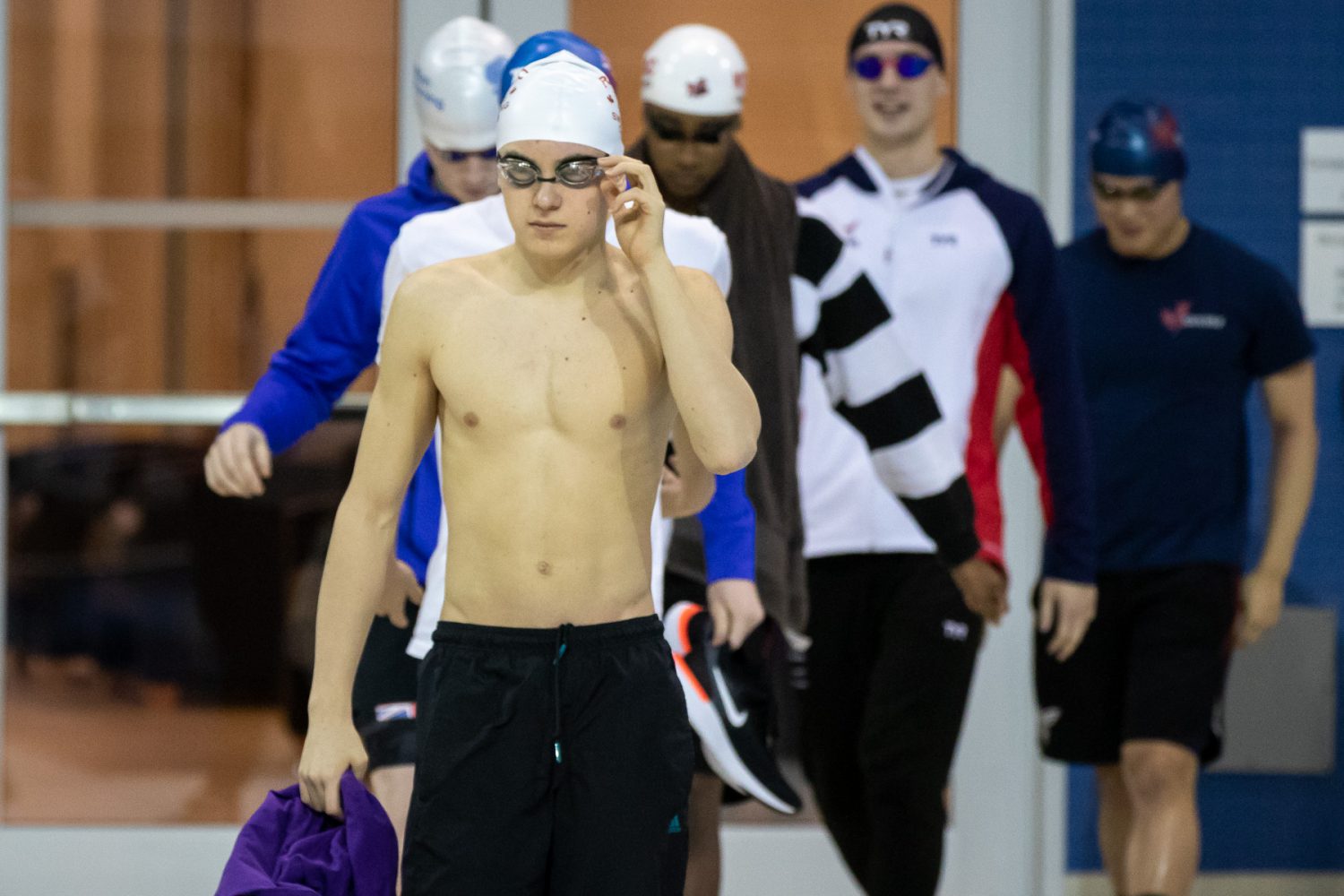 Meet Michael Sava, the Swimmer That Did a 3K Fly Set on the Last Night ...