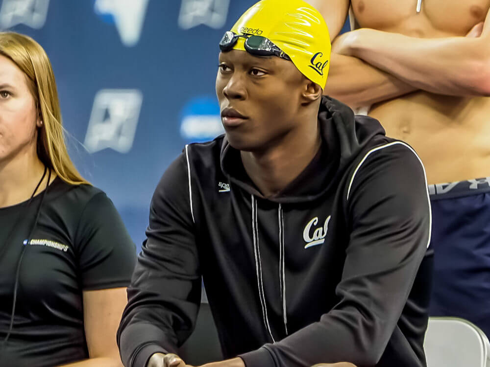 Reece Whitley Cruises to Top Seed in 100 Breaststroke at Pac-12 Champs