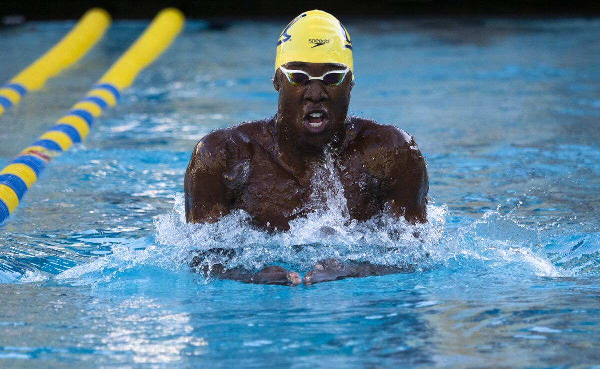 Reece Whitley Powers Cal Into Pac-12 Championship - Swimming World