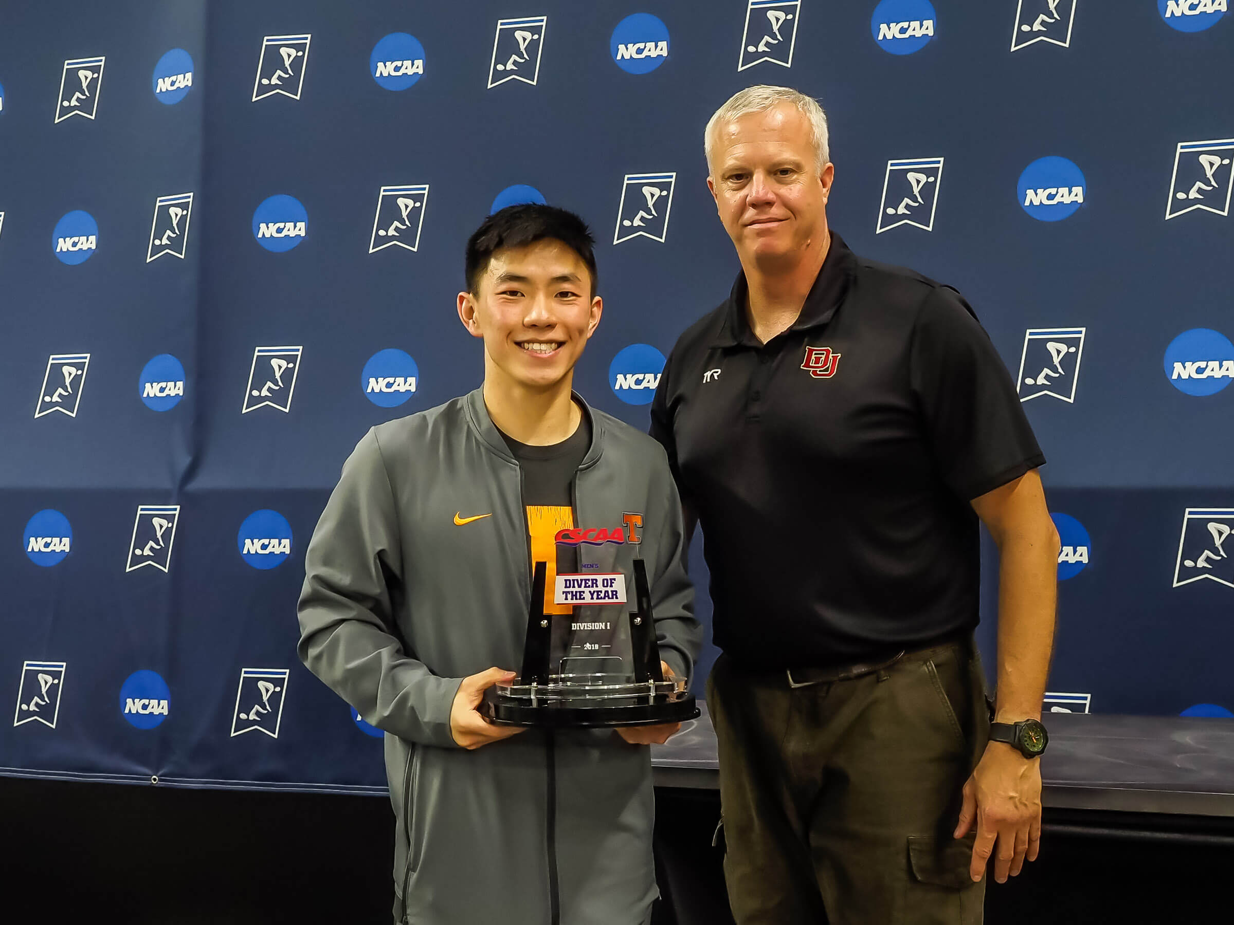 Andrew Seliskar, Dave Durden Win CSCAA Awards - Swimming World
