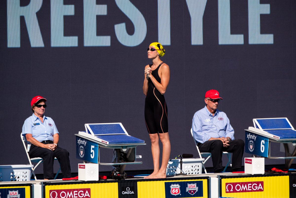 Emma Weyant Hits 4:04 400 IM at 18 & Under Virtuals in Sarasota ...