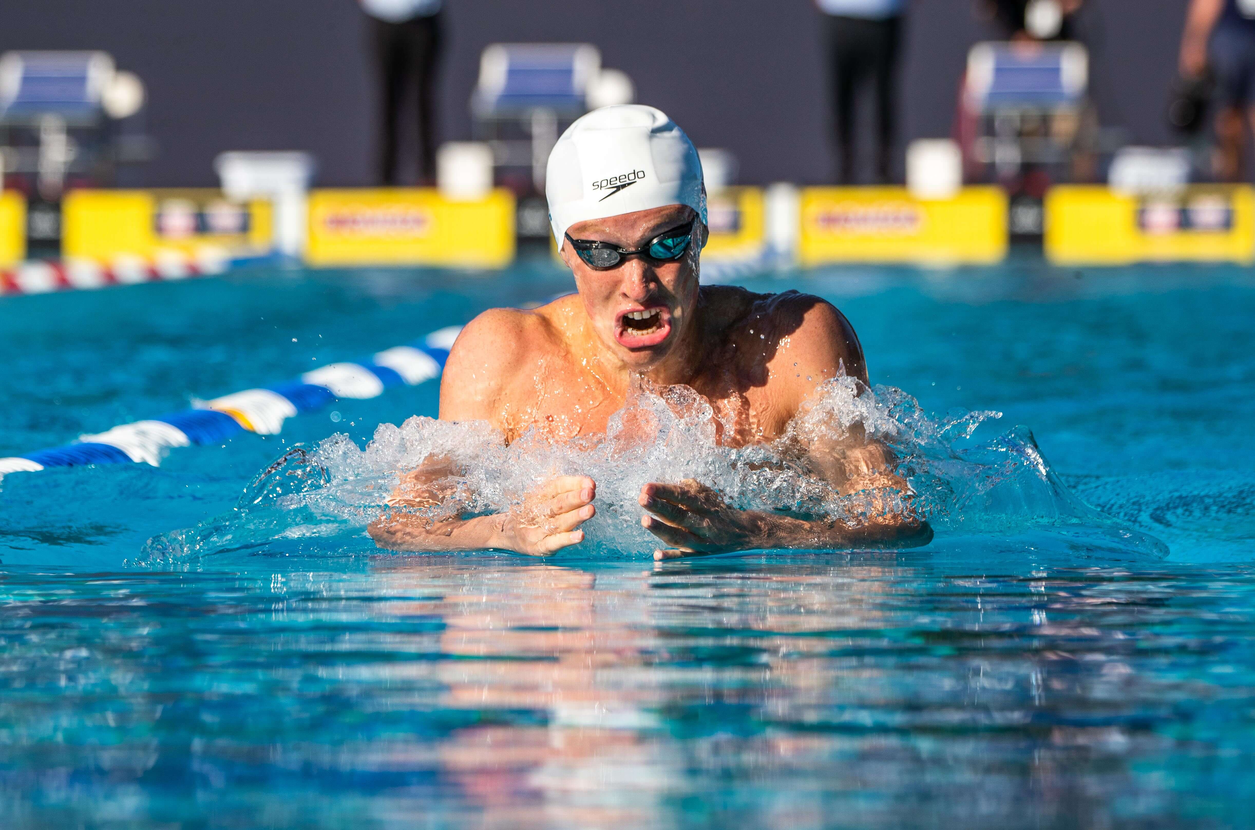 Texas Swimming and Diving Sweeps Kentucky; Foster, Rooney Put Up ...