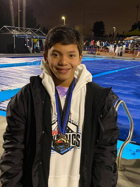 No Fear! Clark Kent Is Washing Hands, Dishes & Keeping Fit To Fight The ...