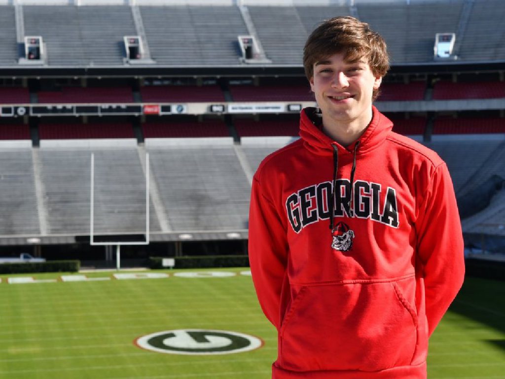 Jackson Bates, Sam Parker Will Both Stay In State, Pledge 2021 Verbals ...