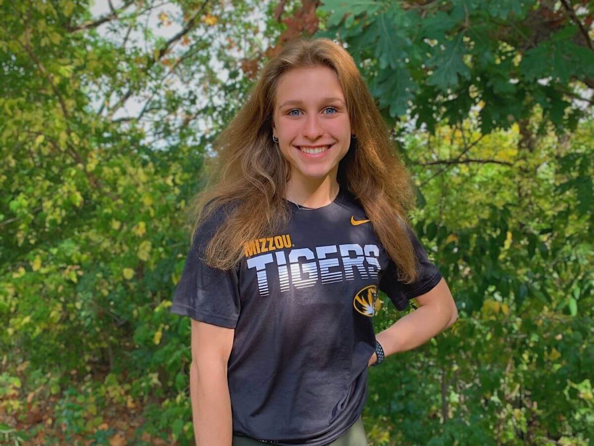 After Iowa Program Cut, Aquajets' Brecken Merkel Changes Verbal Pledge ...