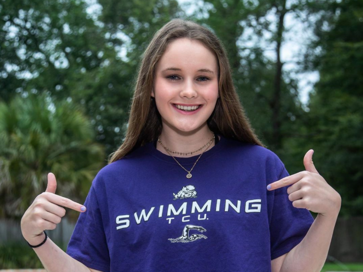 Texas Christian Scores Verbal Commitments from Jordan Edwards, Rylee Moore - Swimming World