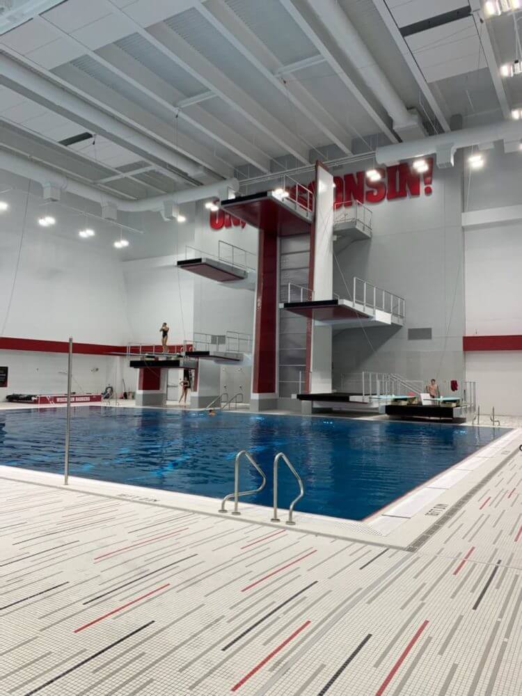 Wisconsin Swimming & Diving Starts New Era in New Facility - Swimming World