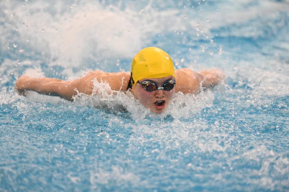 Maggie MacNeil, Todd DeSorbo Take CSCAA Postseason Awards - Swimming World Maggie MacNeil, Todd DeSorbo Take CSCAA Postseason Awards - Swimming World