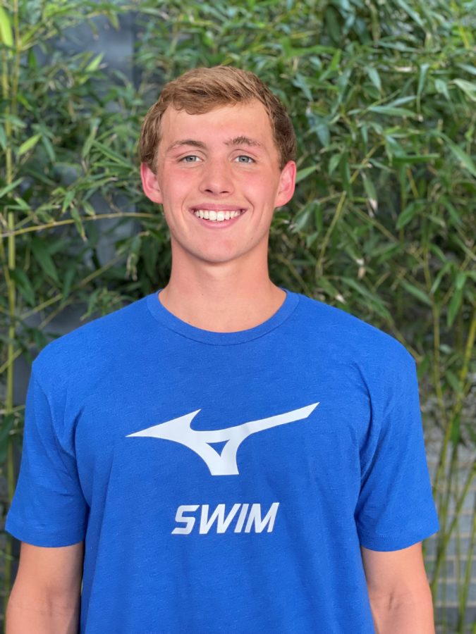 Texas Swimmer Carson Foster Signs NIL Deal with Mizuno Swim