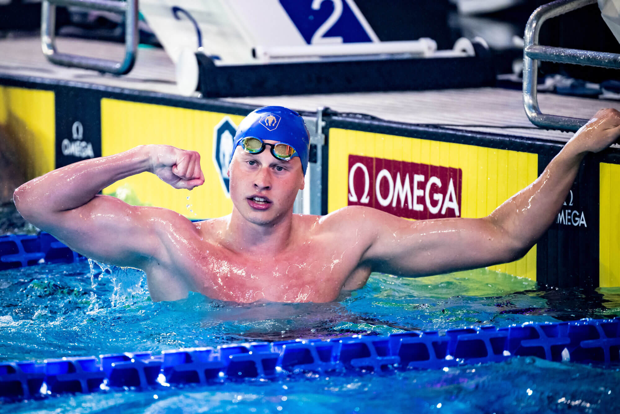 World Championships: Justin Ress Leads Field Into 50 Back Semis