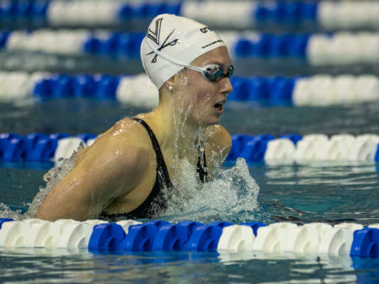 Alex Walsh Goes Wire-to-Wire in 400 IM Triumph; Fourth-Fastest Ever