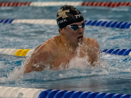 How They Train Nic Fink: The Work Of the American Breaststroke Star
