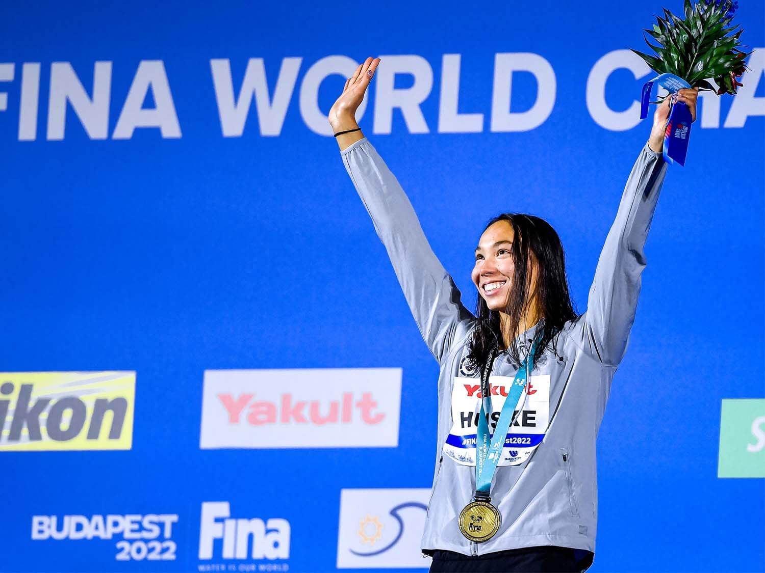 Torri Huske Dominates 100 Fly for First World Title; Clips American Record