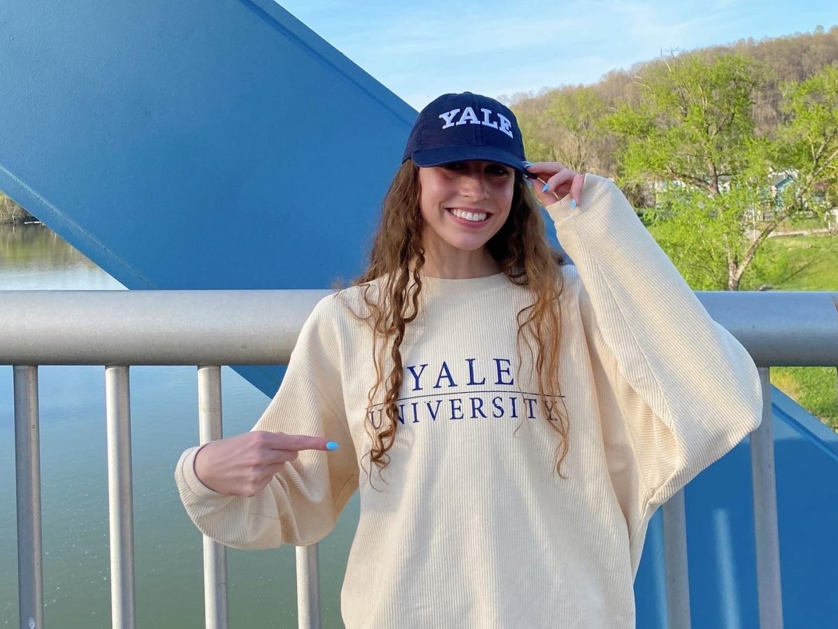 Futures Finalist Caroline Riggs Verbally Commits to Yale for 2023-24 ...