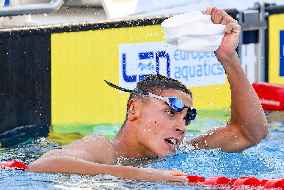 David Popovici Spins More Magic, But Hungary Rallies For Relay Win
