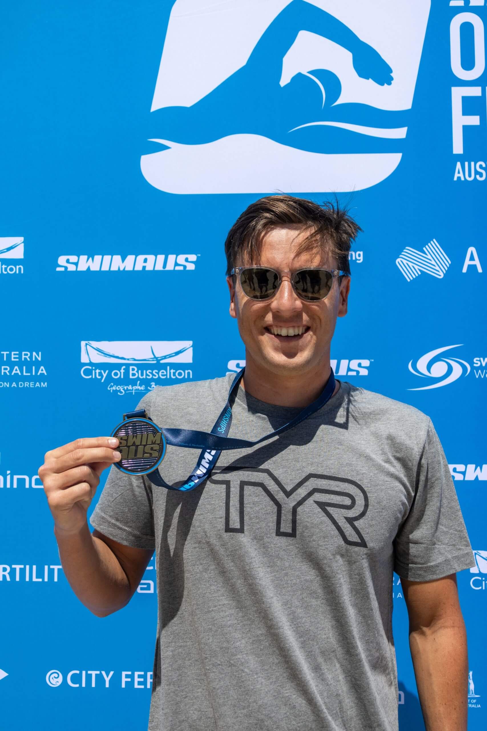 PHOTO GALLERY: Dolphins Pod Joins Australia's Swim Team Dolphins For ...