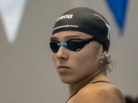 Kelly Pash, Coby Carrozza Impressive as Texas Wins All 4 Relays