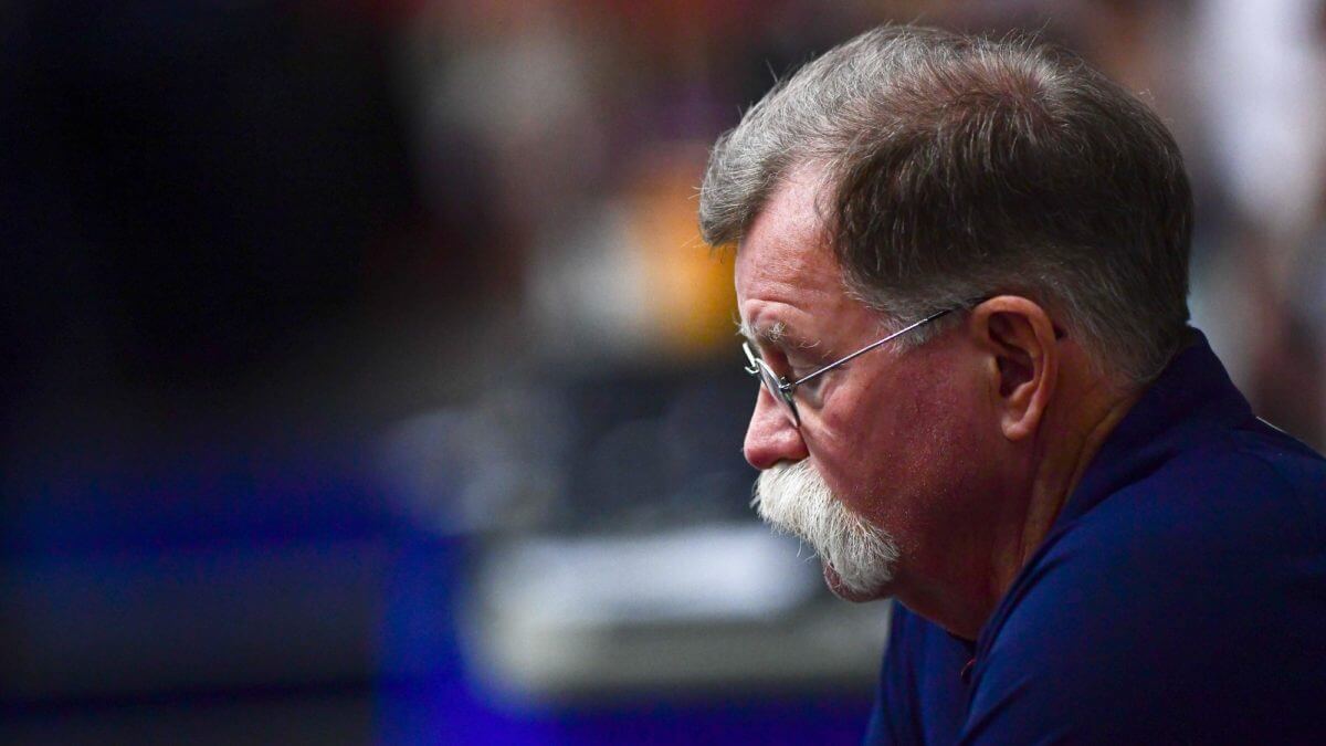 Auburn Diving Coach Jeff Shaffer Announces Retirement