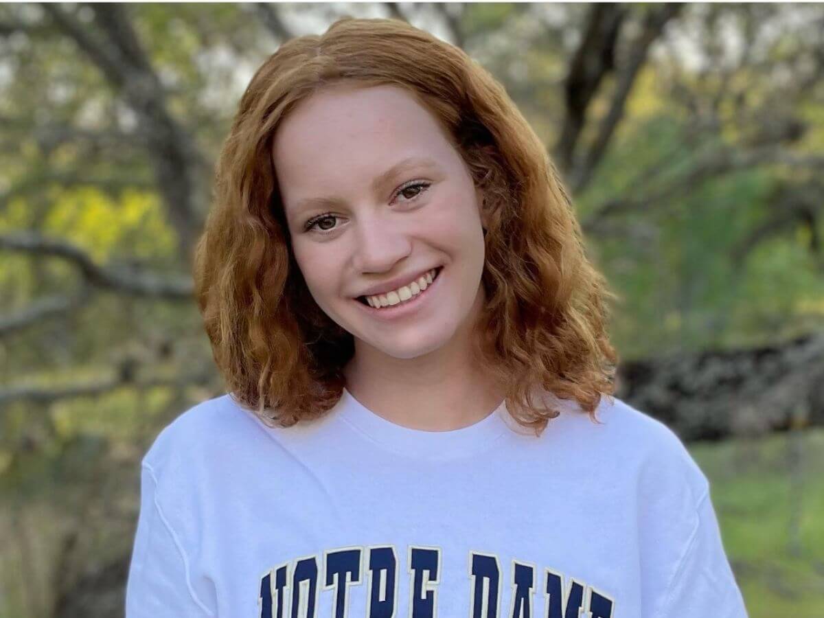 Deaf World Record Holder Carli Cronk Verbally Commits to Notre Dame ...