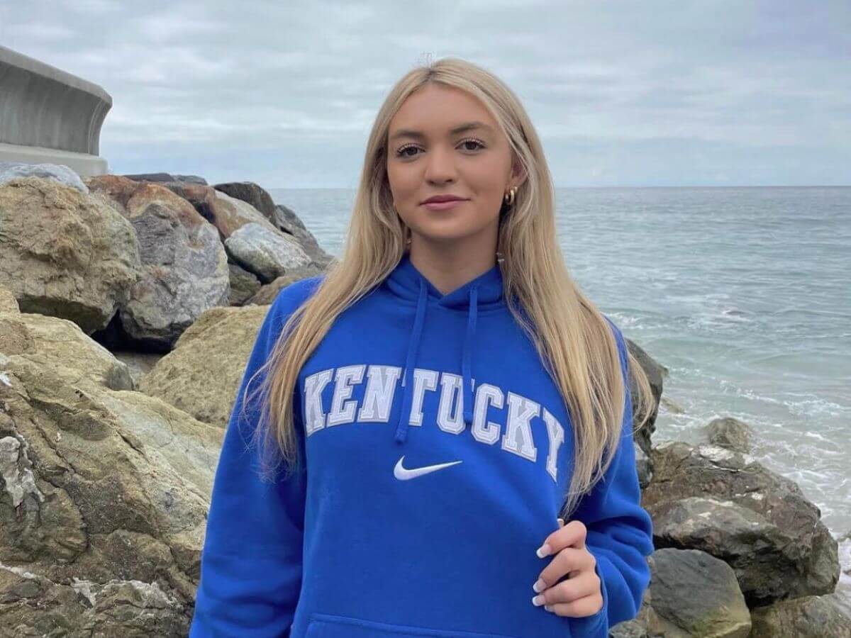 CIF Bronze Medalist Sammie Hamilton Selects Kentucky - Swimming World