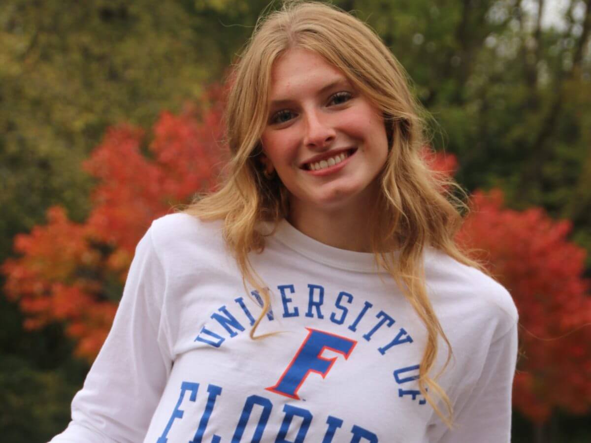 Olympic Trials Qualifier Grace Rabb Hands 2025 Verbal to Gators ...