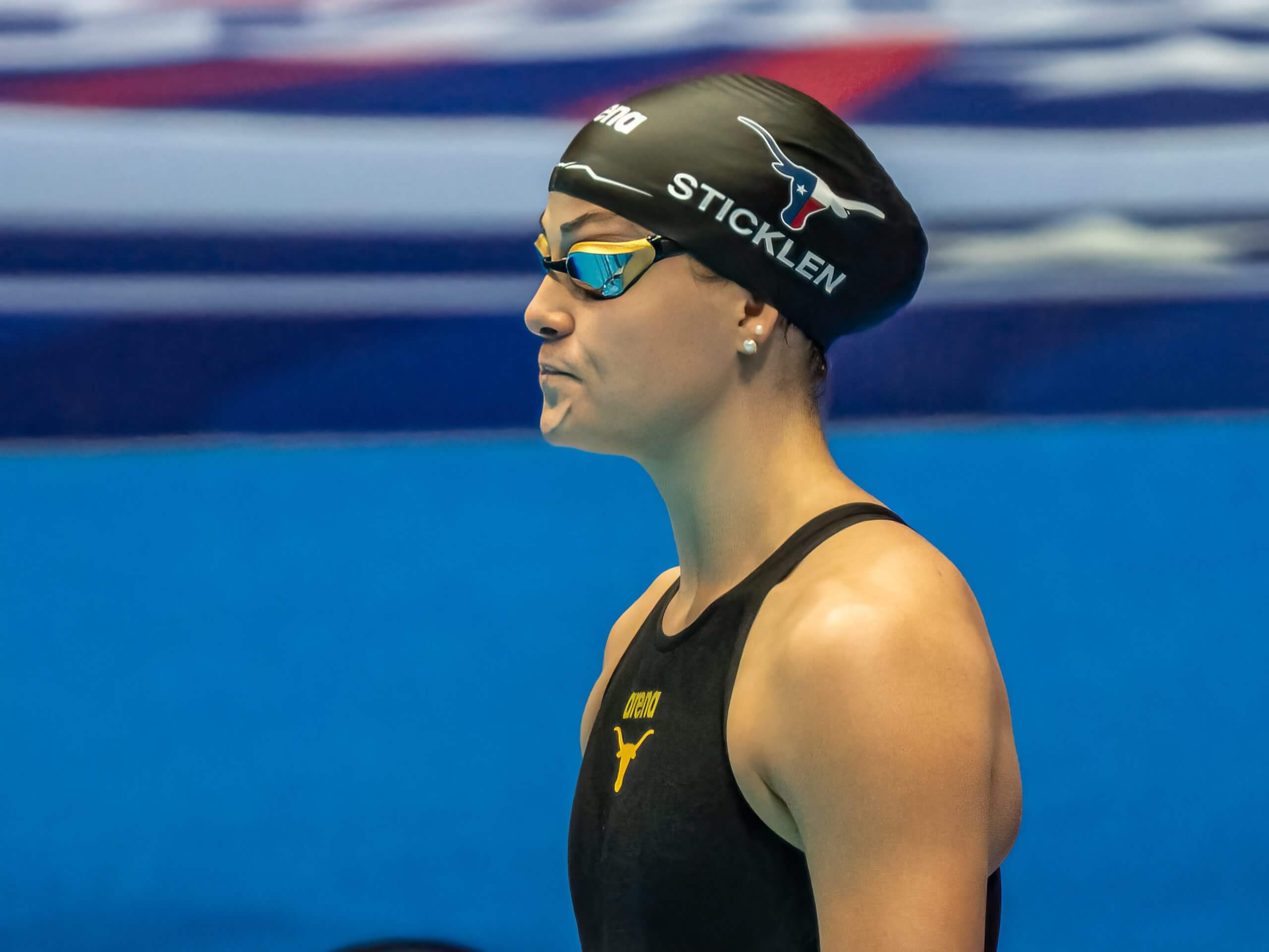 Luke Hobson, Emma Sticklen Shine as Texas Defeats Indiana