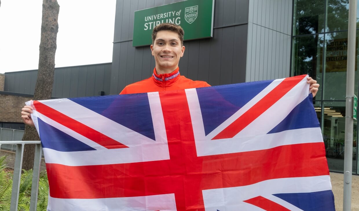 Jack McMillan Wins 200 Free At McCullagh International