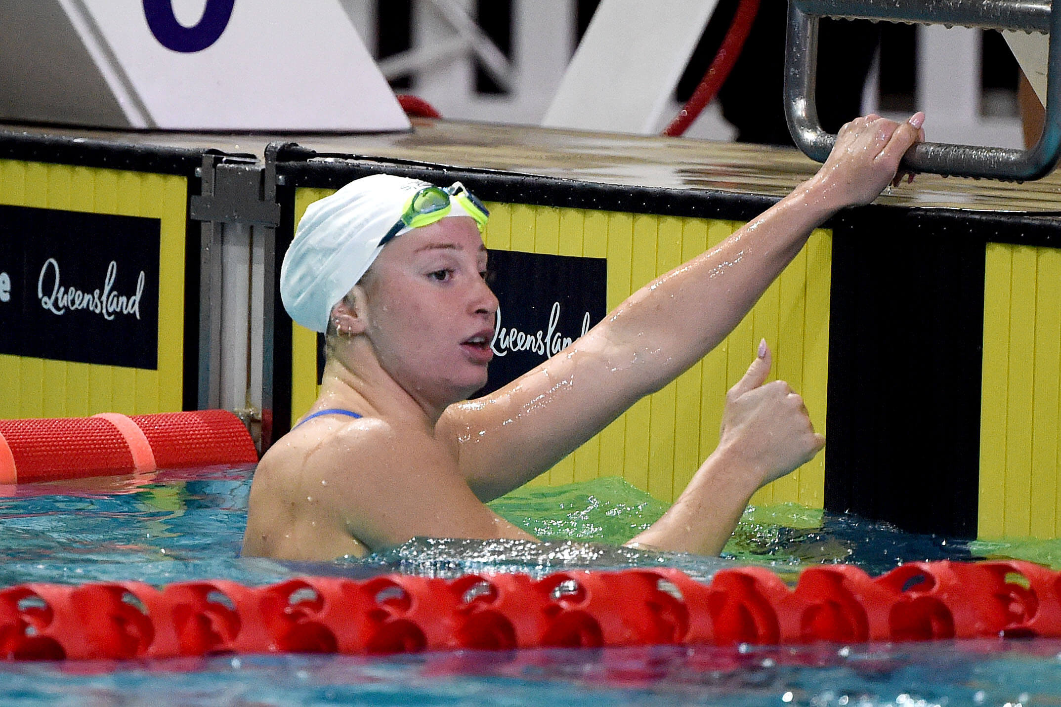 Mollie O’Callaghan Wins 200 Freestyle After Considering Scratch