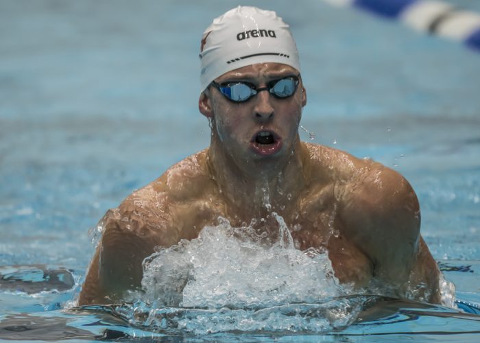 Supporting Stars Break Out for Defending Champion Texas Men